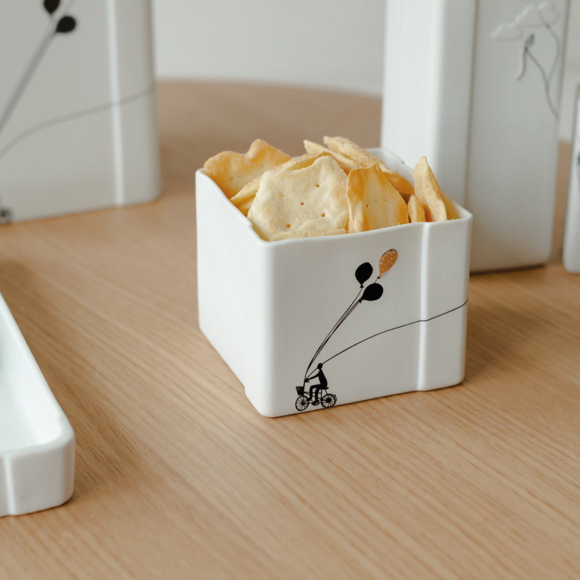 Handmade White Porcelain Containers – rader USA